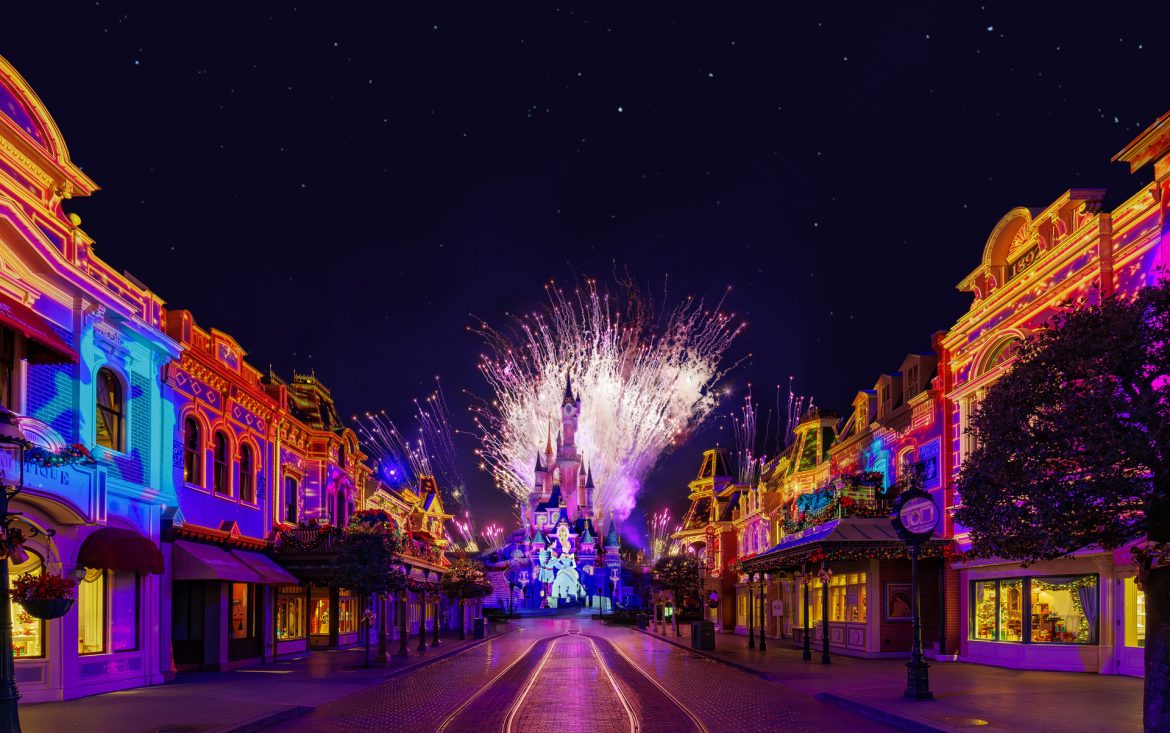 Disney Tales of Magic : A Stunning New Nighttime Spectacular ! – DLP ...